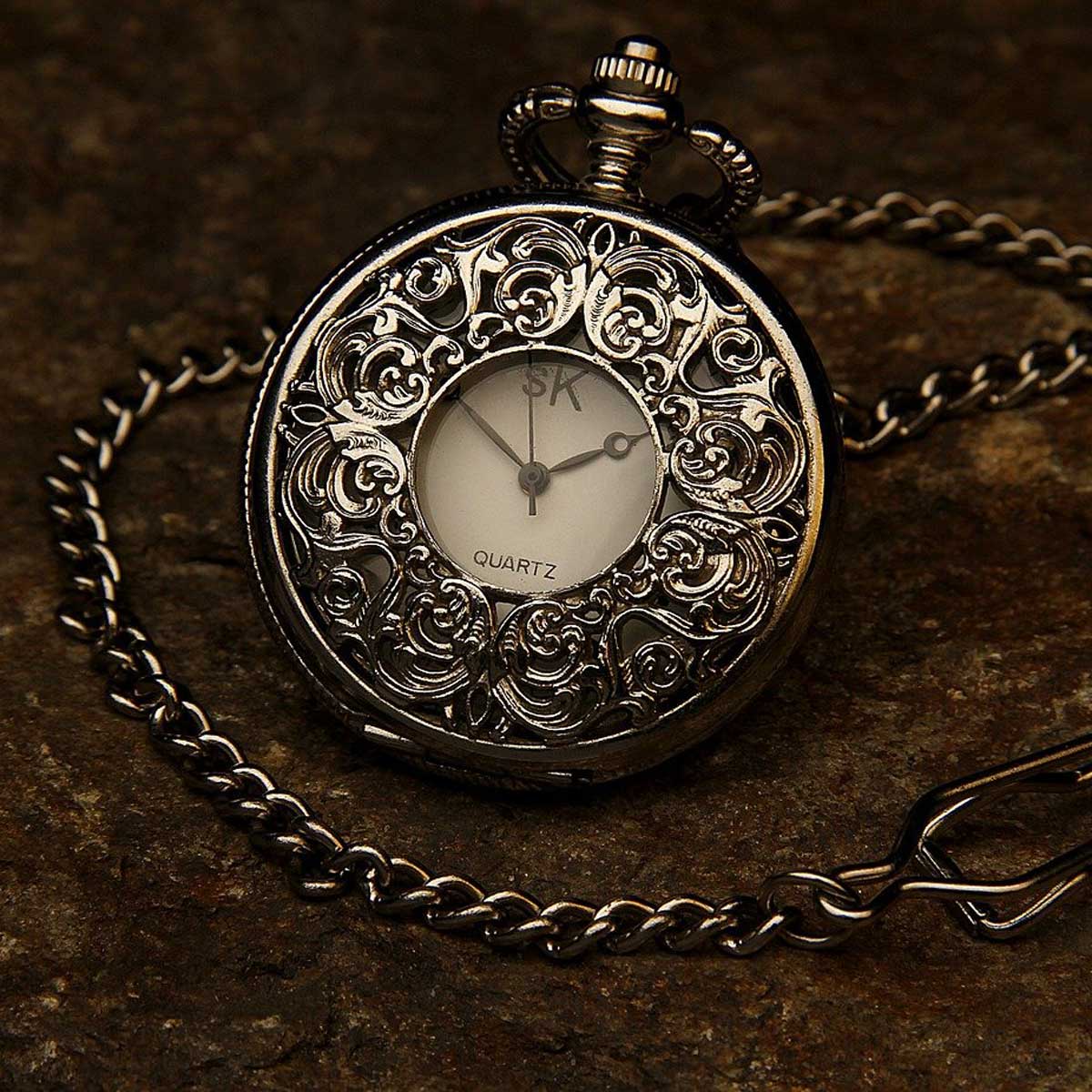 La Couleur Argent. Caractéristiques, symbologie et signification | The ...