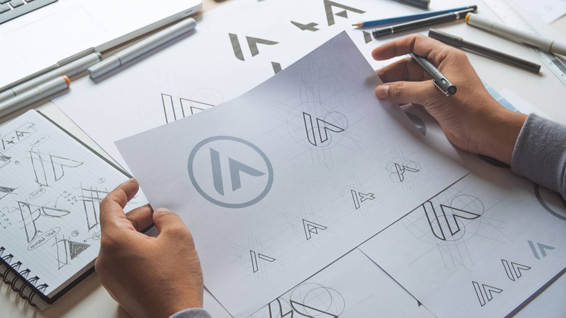 Guia de design da marca. Tudo o que precisa de saber. - The Color Blog